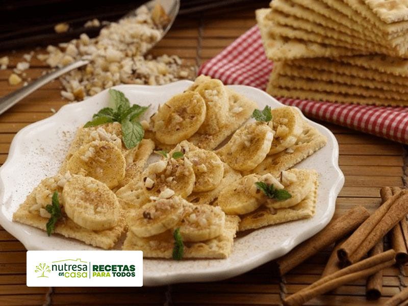 Prepara un delicioso sándwich de atún - Saltín Noel